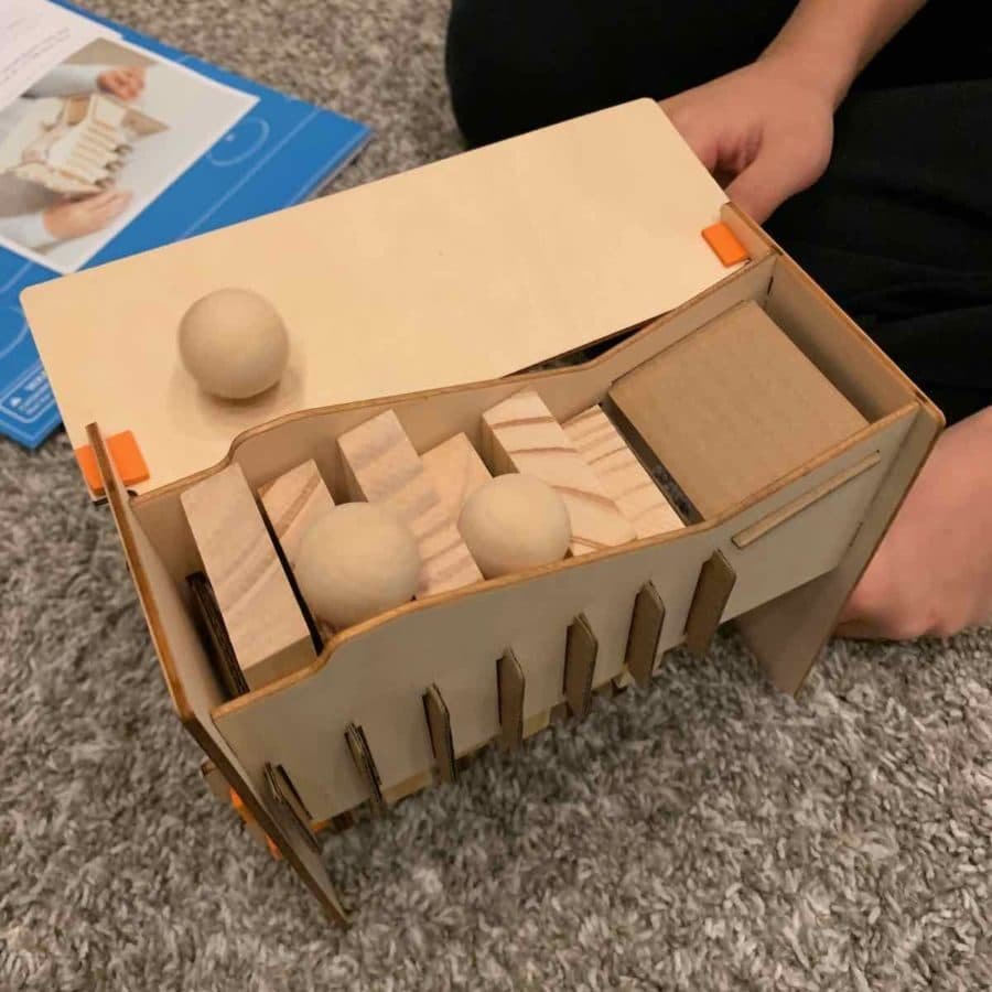 Tinker Crate March 2021 Review - Walking Robot + Coupon - Subboxy